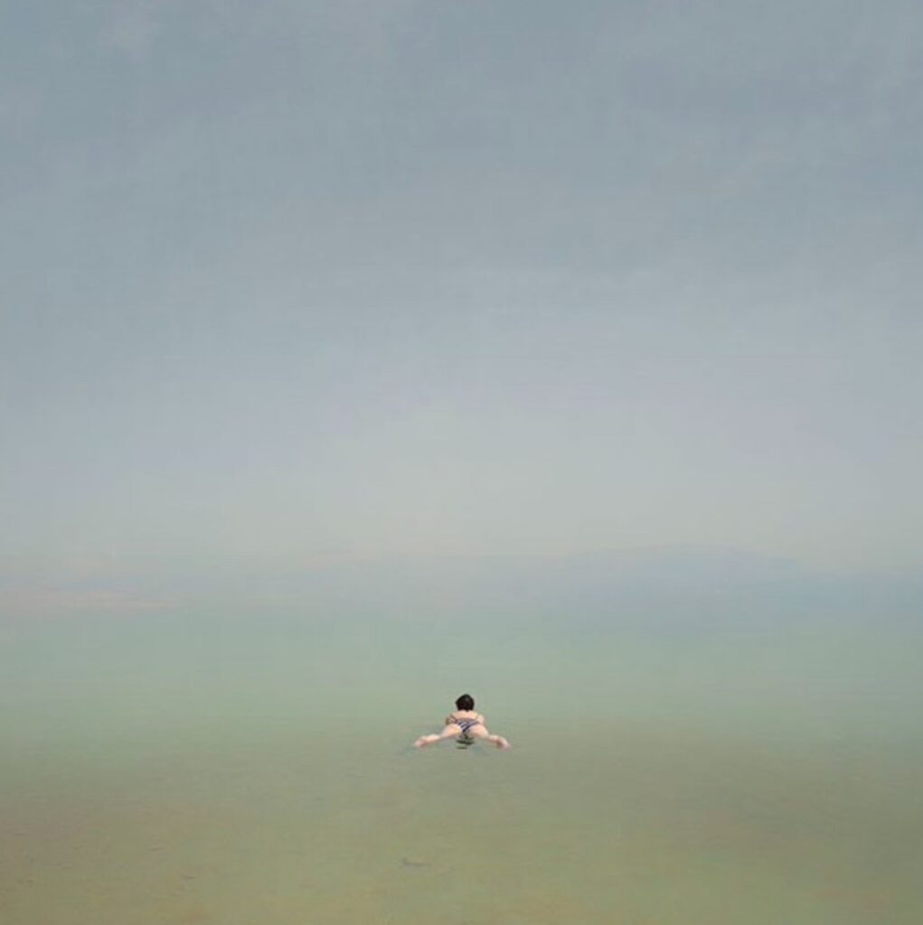 Dying Silently, by Alexander Bronfer | Luxiders Magazine